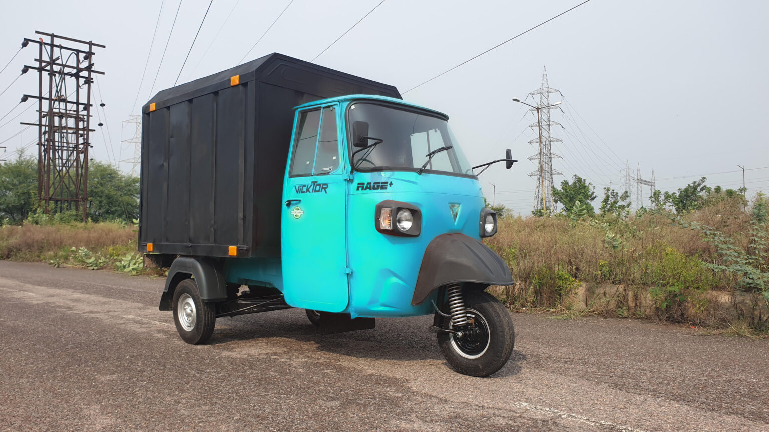 India's first Electric three wheeler to travel longer ranges